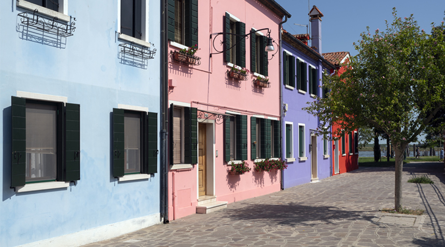 Colori e finiture per facciate esterne: guida alla scelta perfetta ...